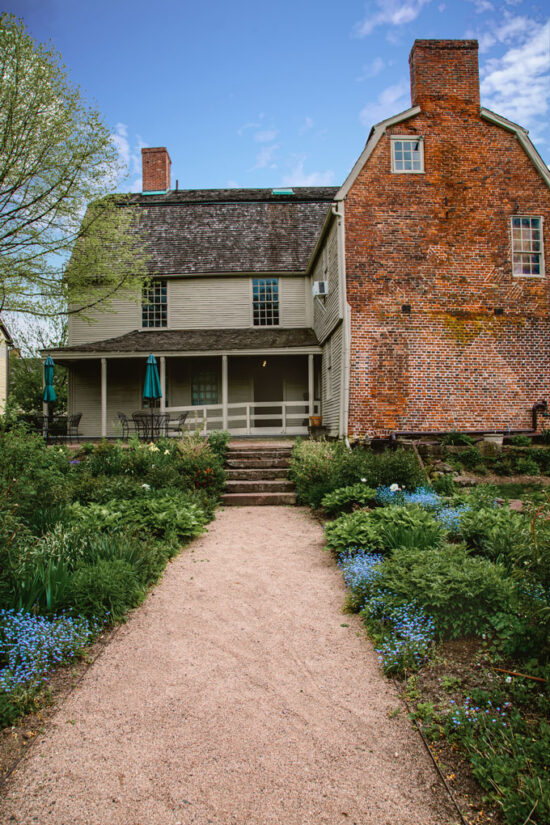 Day Tripping in Old Wethersfield - Unlocking Connecticut